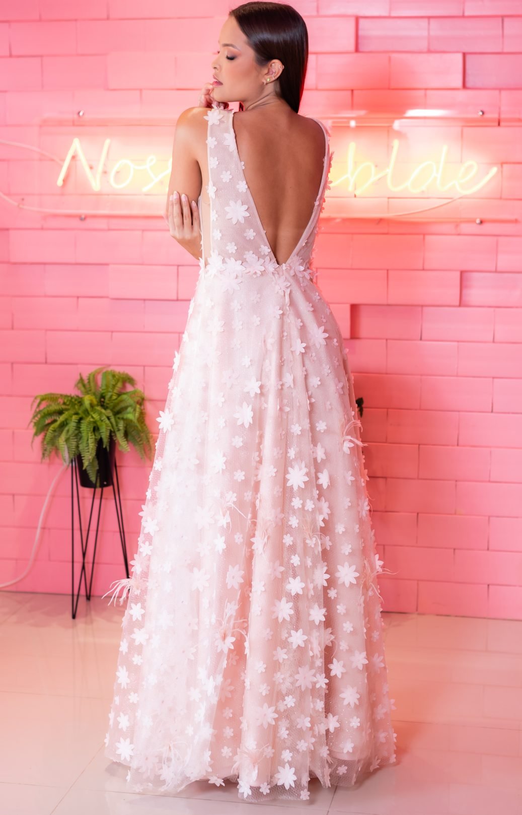 Nina – Nosso Cabide